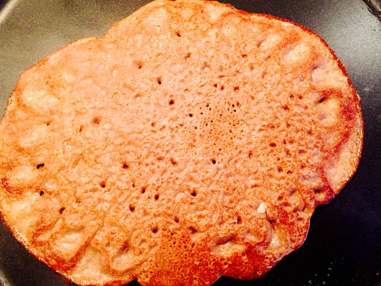 Eritrean Injera with Zigni, Dorho Tsebhi, Alicha and Shiro – IMPULSIVE ...